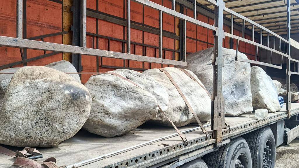 Природные валуны ледниковые уже в продаже