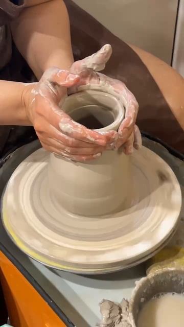 Гончарю кувшин