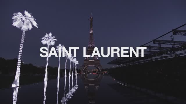 Показ женской коллекции Saint Laurent весна-лето 2019