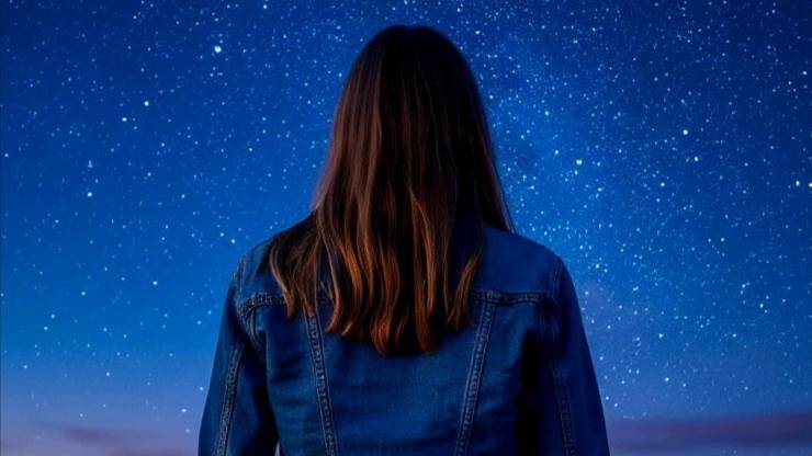 She (alb. Clamor 2024)