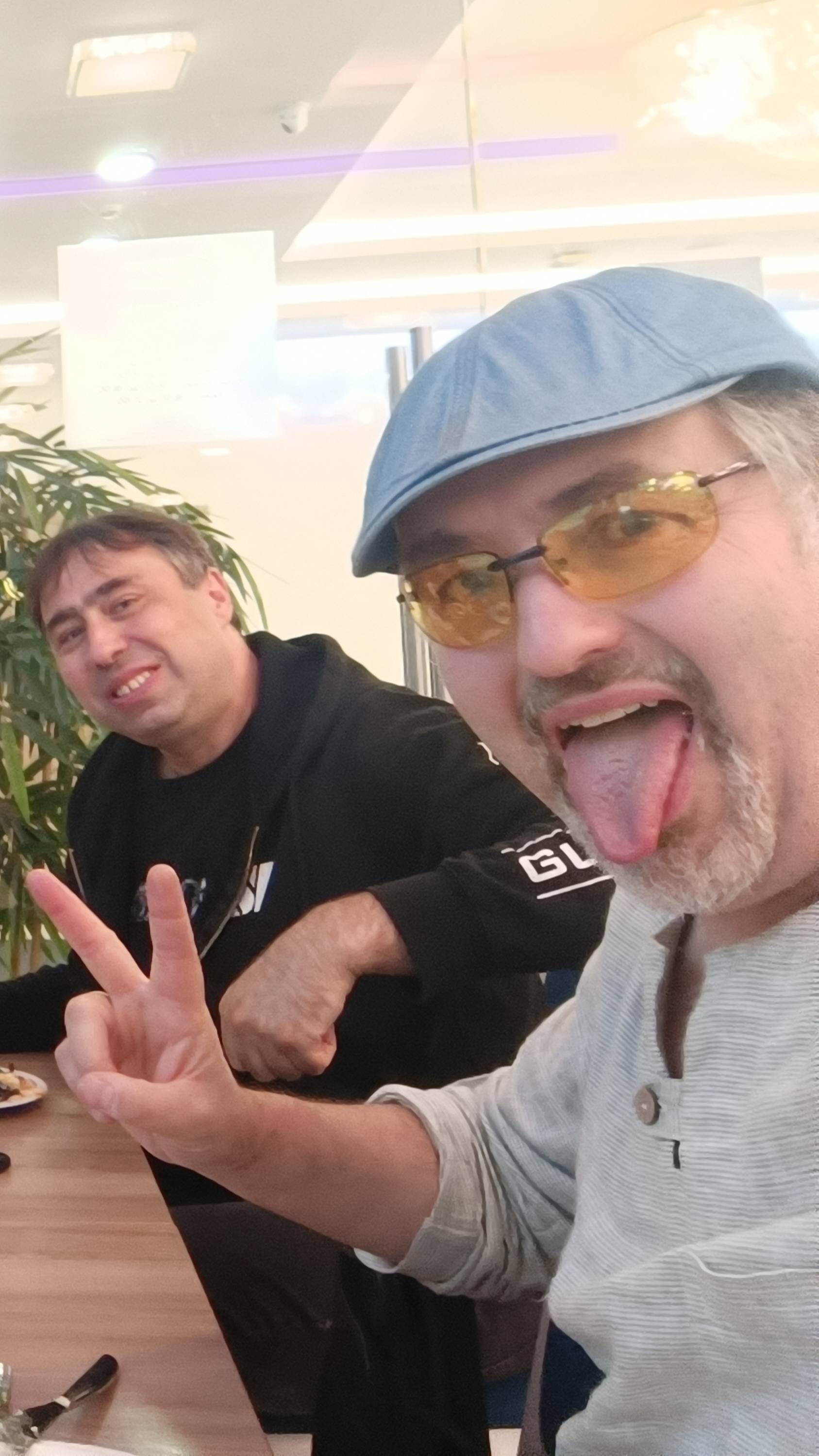 VID_20250823_215413 Bohemian