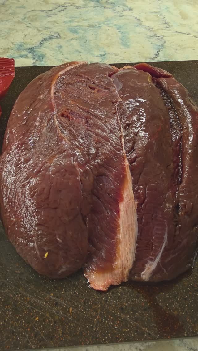 Мариную оленину с коньяком