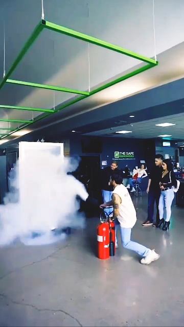 Фокус с закрытым сейфом☝️😳🧯