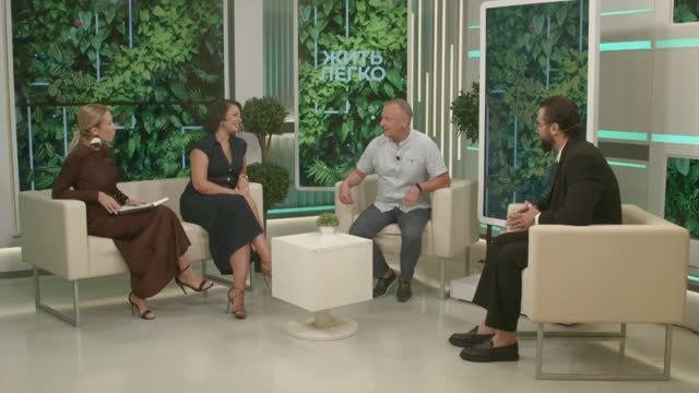 Снова в школу. В гостях директор гимназии №5 г. Хабаровска Эдуард Перепечай.