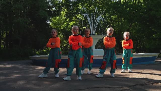 группа "Вишни"-" На стиле"