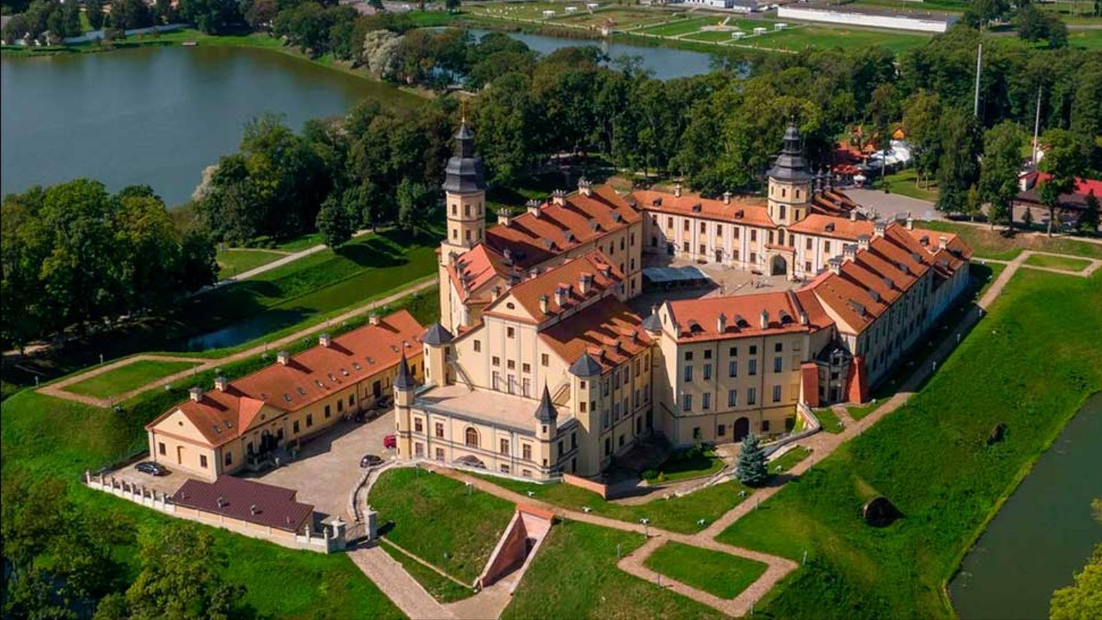 Несвижский замок. Беларусь / Сергей Чистяков. Экскурсия. 2020.