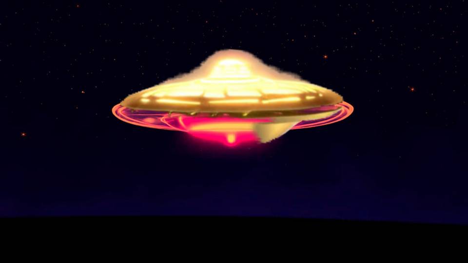 Над набережной Евпаторией и трассой появился НЛО.