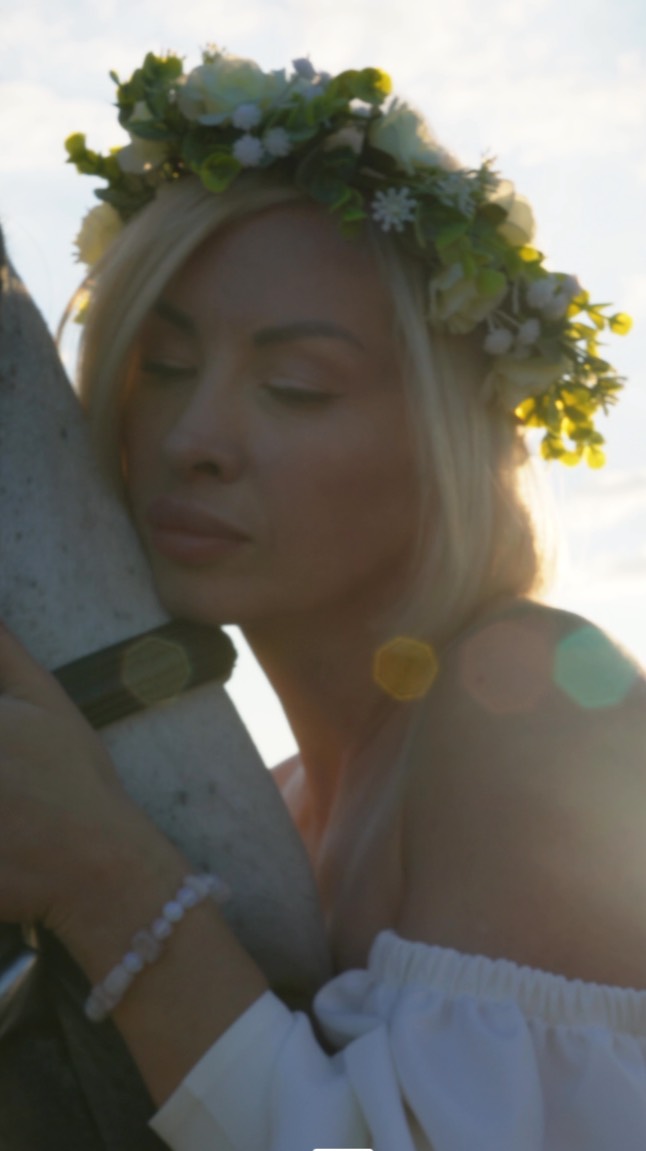 Красивая  летняя съемка Викори