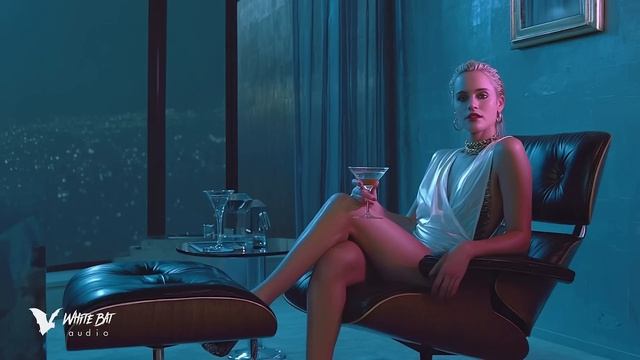 Chill Synthwave Playlist - Moonlight Martini // Royalty Free Copyright Safe Music