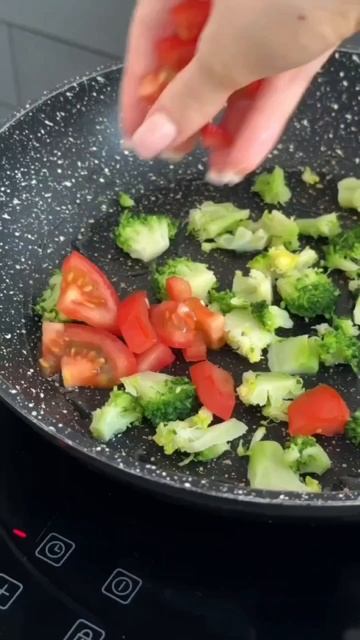 Завтрак в лаваше за 5 минут: простой и вкусный рецепт