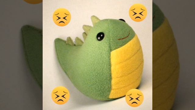 Динозаврик заиграл грустную мелодию