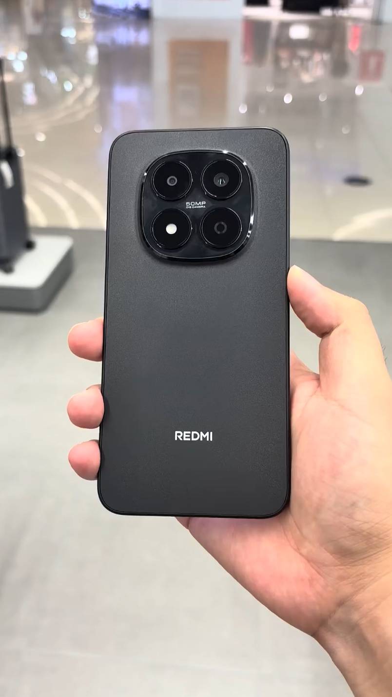 Redmi Note 15 Pro - Первое знакомство с Народным ТОПОМ из поднебесной #shorts #redminote15pro