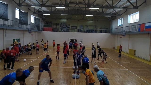 Тырган (Прокопьевск) -     Магия (Кемерово)                     2   -   0