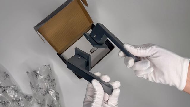 Ручка на раздельном тонком основании VETTORE R21.115 MCP(Матовый Хром)