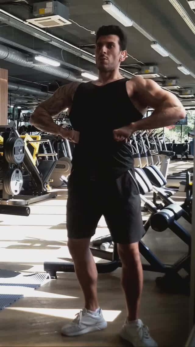 💪Мотивация - это мгновенная искра, а дисциплина вечный огонь. 🔥#Classicphysique
