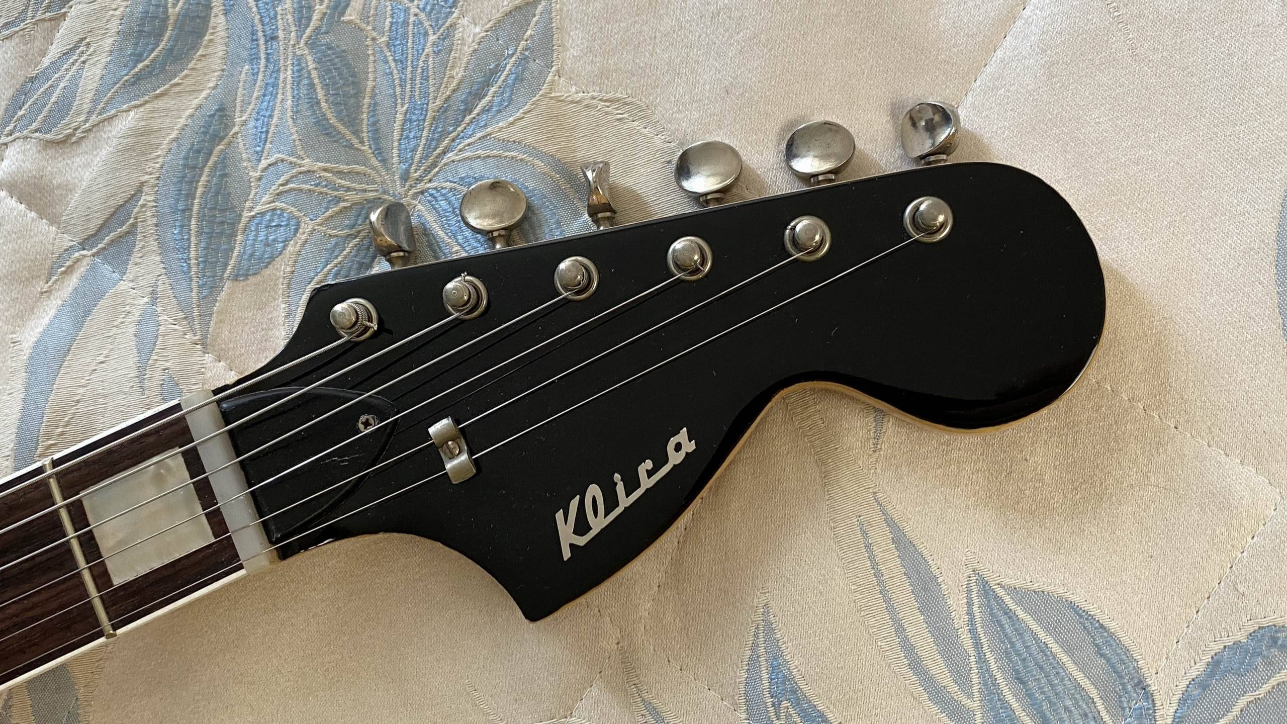 Klira Star Club 303 late