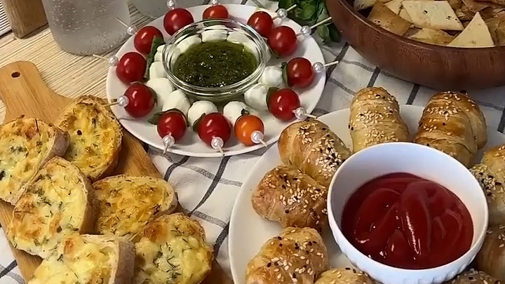 Три классные Закуски к фильму...🌭🍟😋    Рецепт в описании ✍️