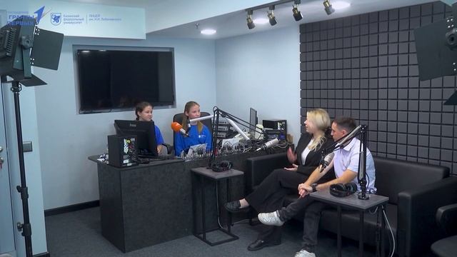 Подкаст № 1 "Кому надо помогать?"