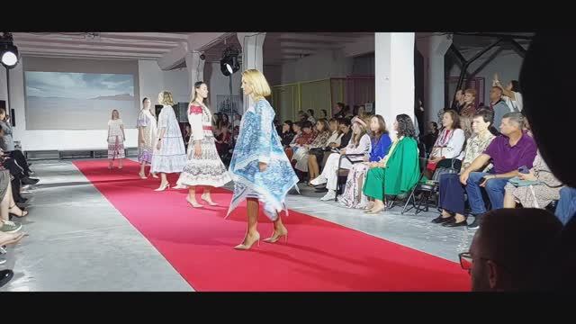 ЭтноМода - "Матушка земля" под песню "Ладога" - подиум