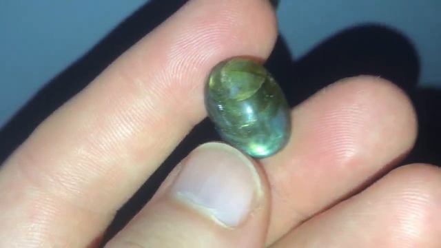 Лабрадор- кошачий глаз 17,46кт №453