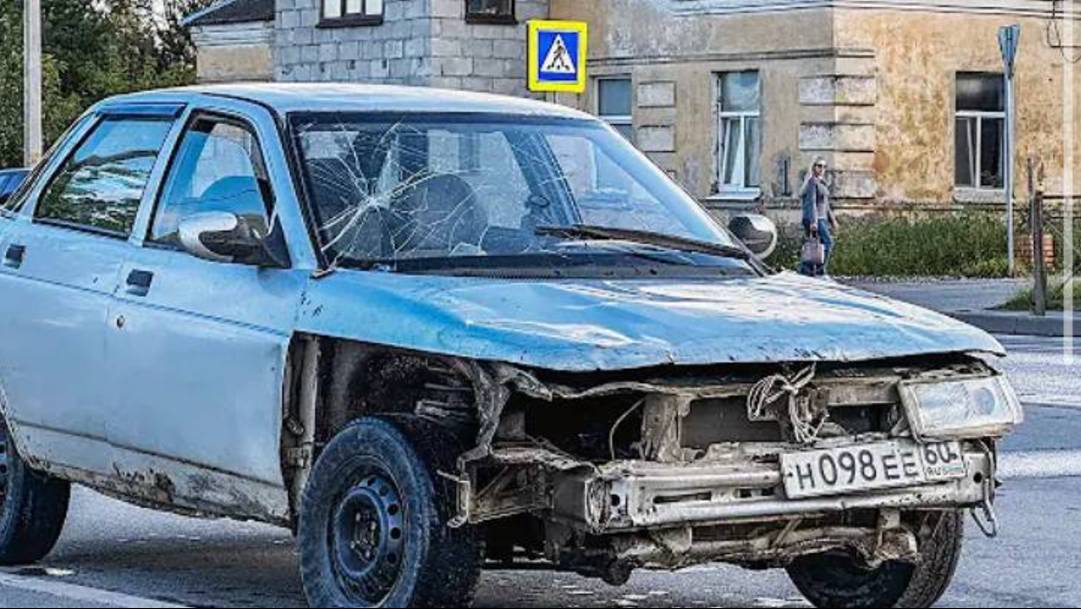КУПИЛИ ЛАДУ НА ХОДУ ЗА 12.500 РУБЛЕЙ! В ЧЁМ ПОДВОХ? В УГОНЕ?