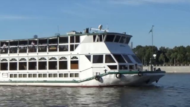 Речной трафик. Сергей Чекалин. River traffic. Sergey Chekalin.