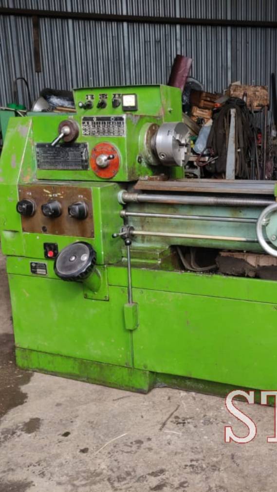 Универсальный токарный станок модели УТ16П