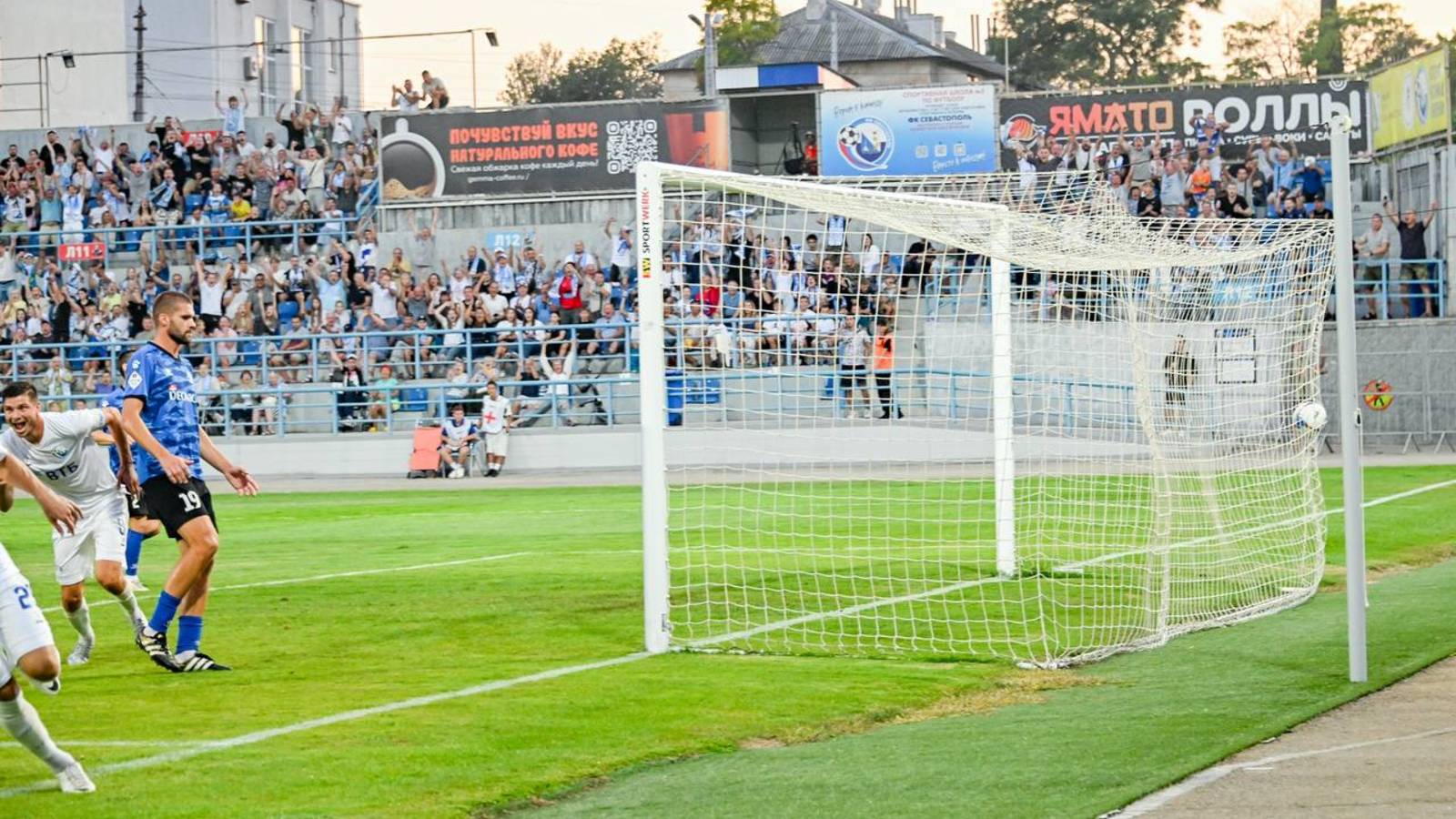 LEON - Вторая лига Б, 24-й тур. «Севастополь» – «Динамо Ставрополь» 1:2. Голы