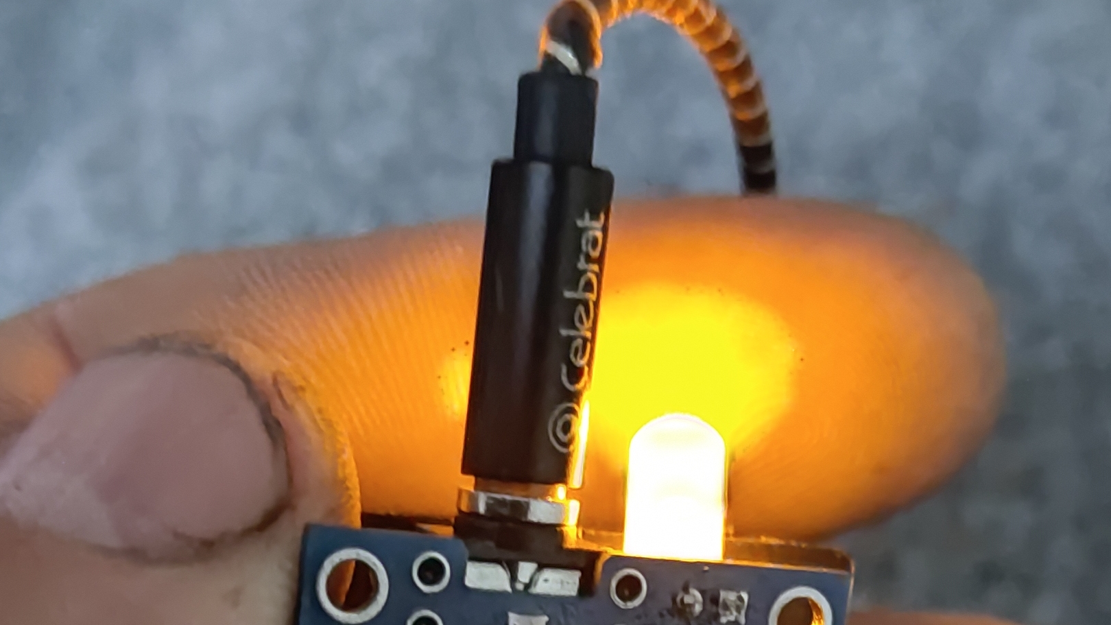 Радиоприемник для наушников.