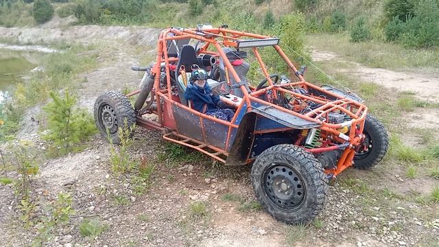 Первый раз застряли в карьере