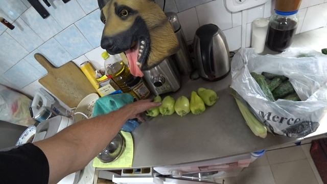 Покупки продуктов и дары природы