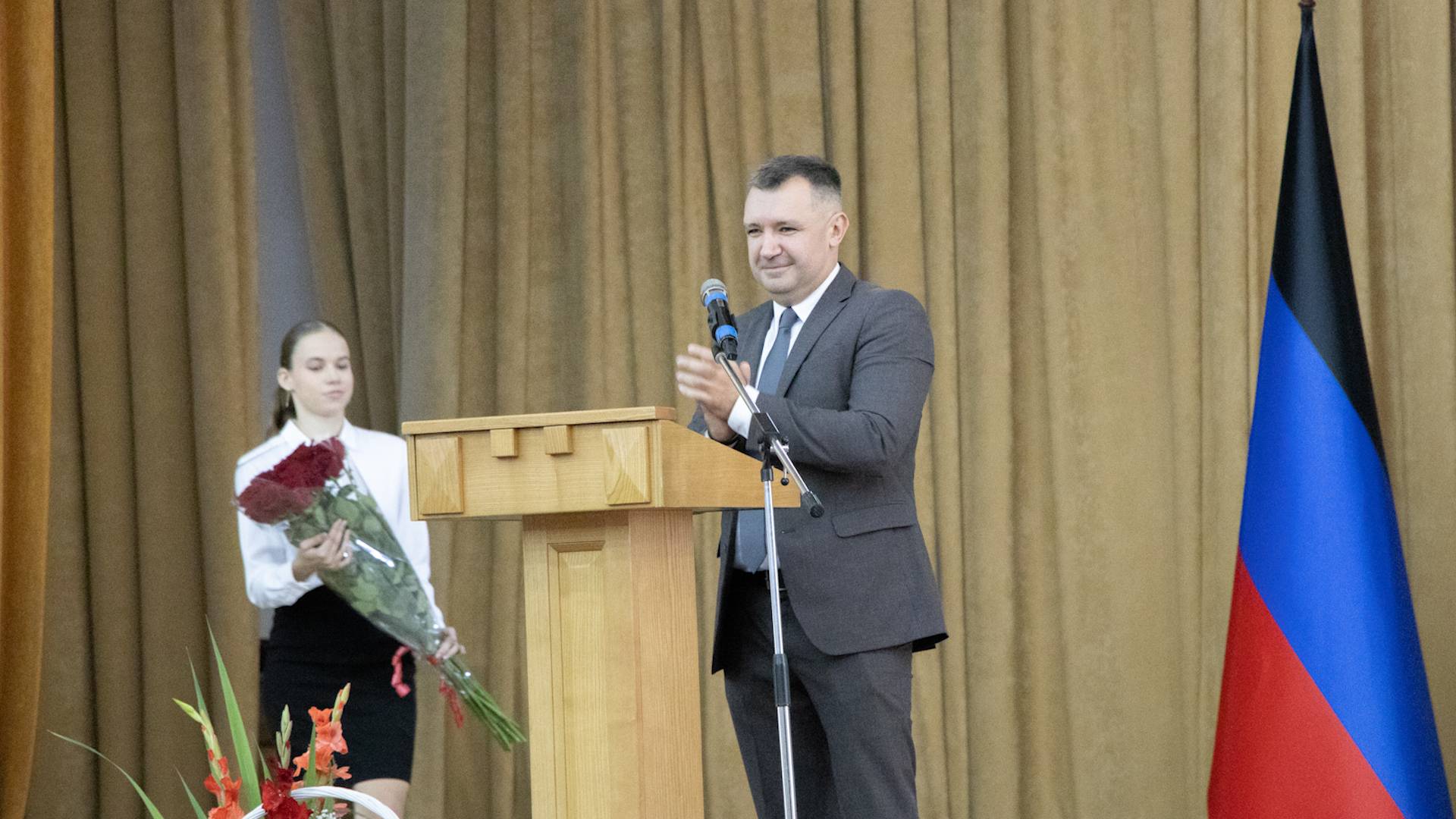 Николай Сытов дал напутствие первокурсникам Донецкого государственного медицинского университета