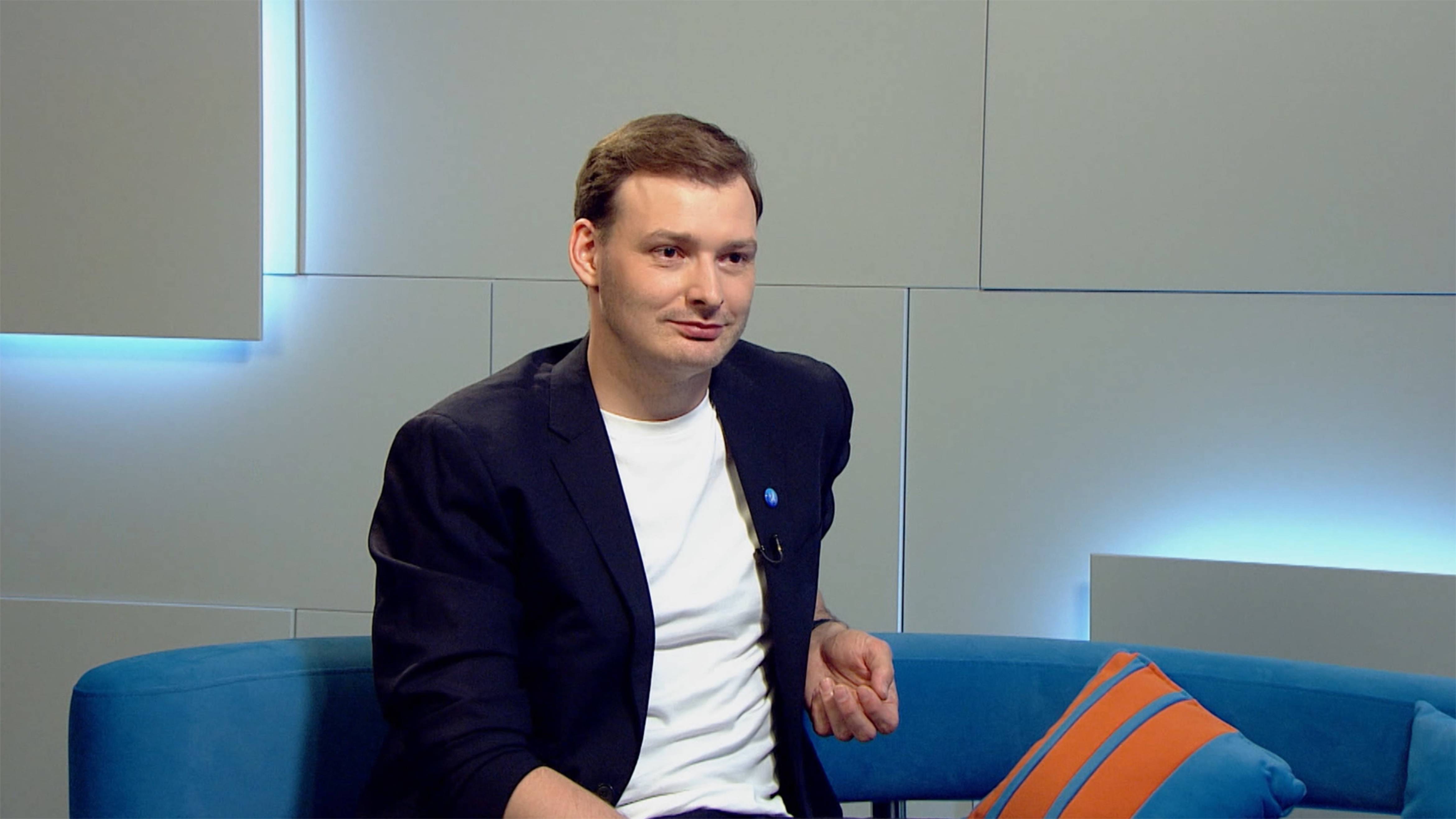Местное время. Санкт-Петербург. Педагог Антон Алексеев