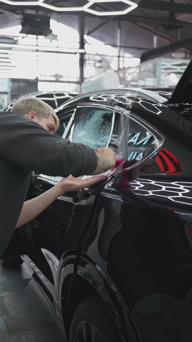 Рабочии будни в OKLEYKA.PRO