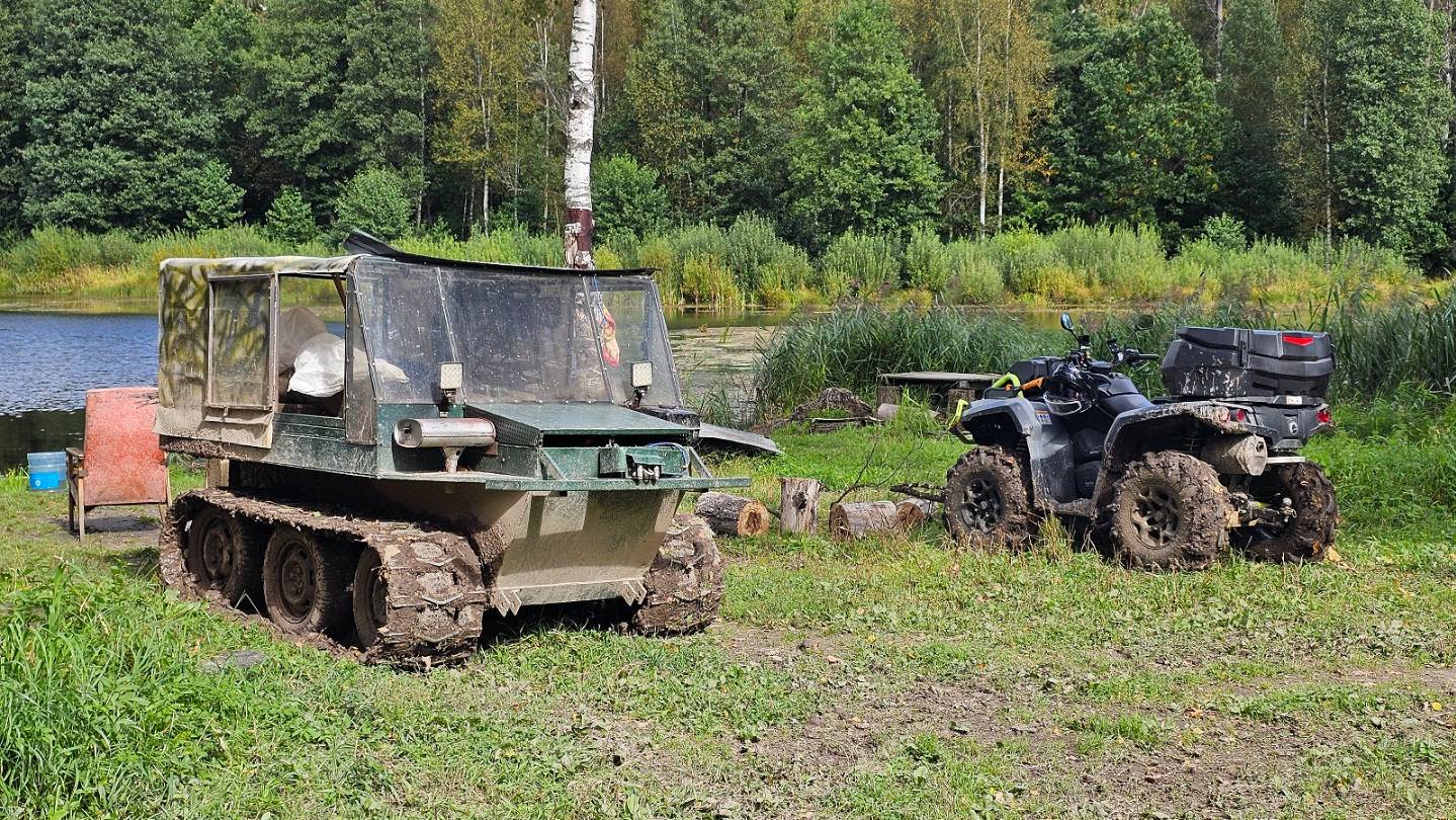 Покатушки на квадрике. BRP Can-Am outlander XMR650 и вездеход дяди Коли.