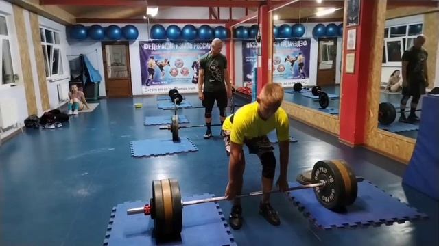 Становая тяга 110-120кг. Егор 14 лет.
