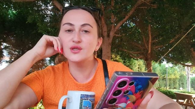 Кривляюсь назло врагам)