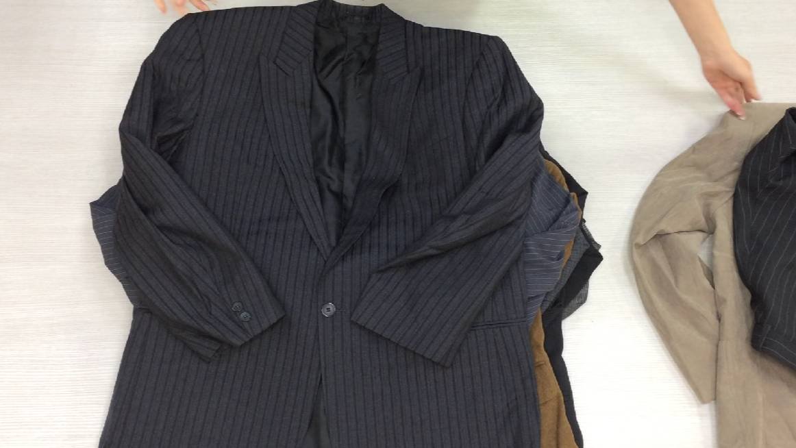 м235. Пиджаки мужские