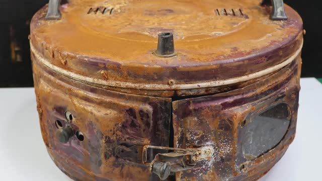 70 лет ржавчины, реставрация печи для пиццы.