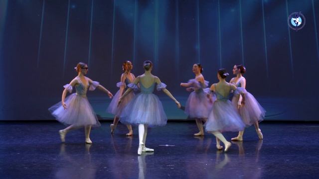 Ф.Шопен. Вальс -Ошибка. Хореография Д.Роббинс.