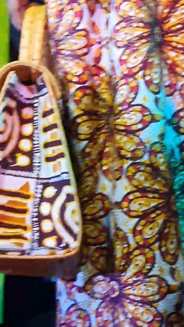 производство дизайнера "Удин Камерун"