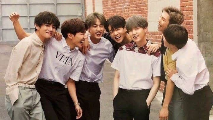 ✨ "BTS: *Аюшур*,возвращение к любви и творчеству!" 💖🎶