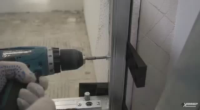 Люк ТЕХНО под покраску: монтаж