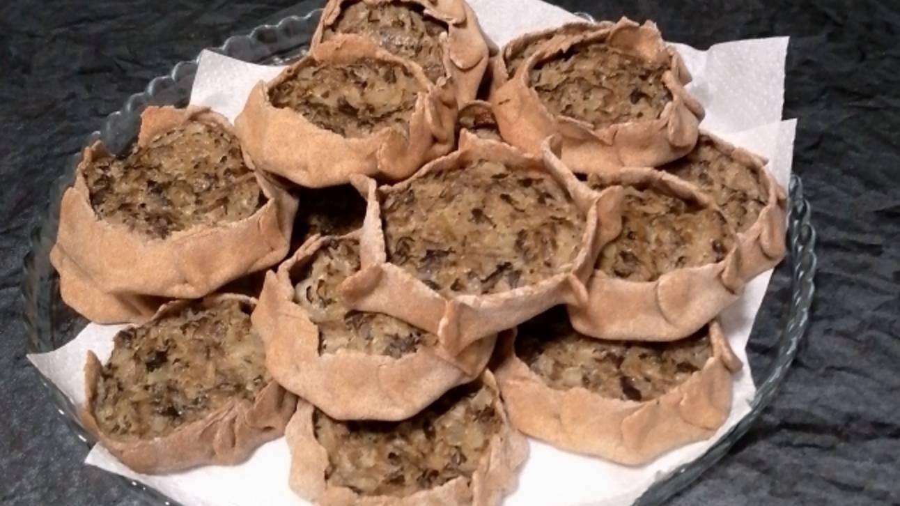 Перепечи с грибами, на ржаной муке