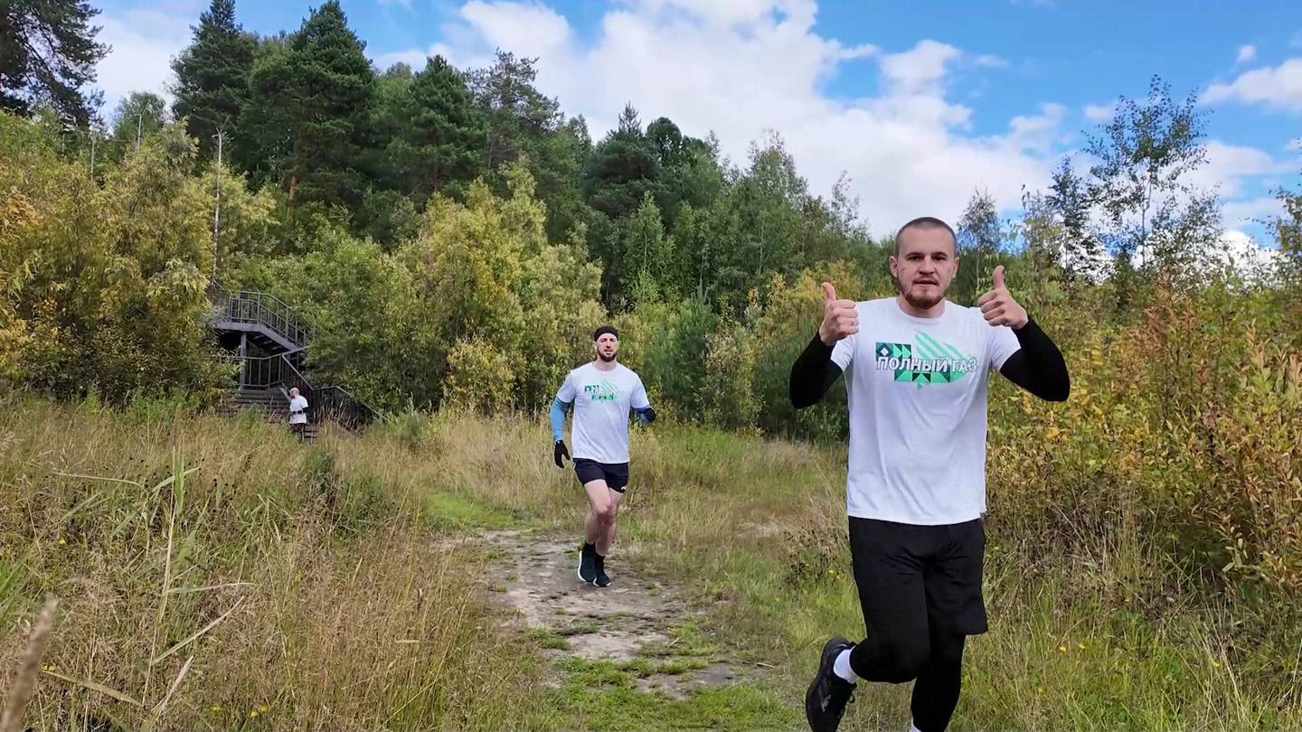 Пыть-яхцы испытали себя в экстремальном забеге