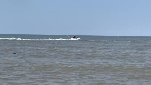 Водные приключения в Голубицкой катание на мотобайке по Азовскому морю