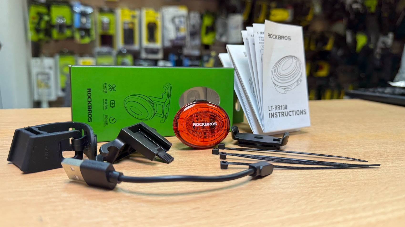 Фонарь задний Rockbros c датчиками сна и торможения LT-RR100 (24720004001)