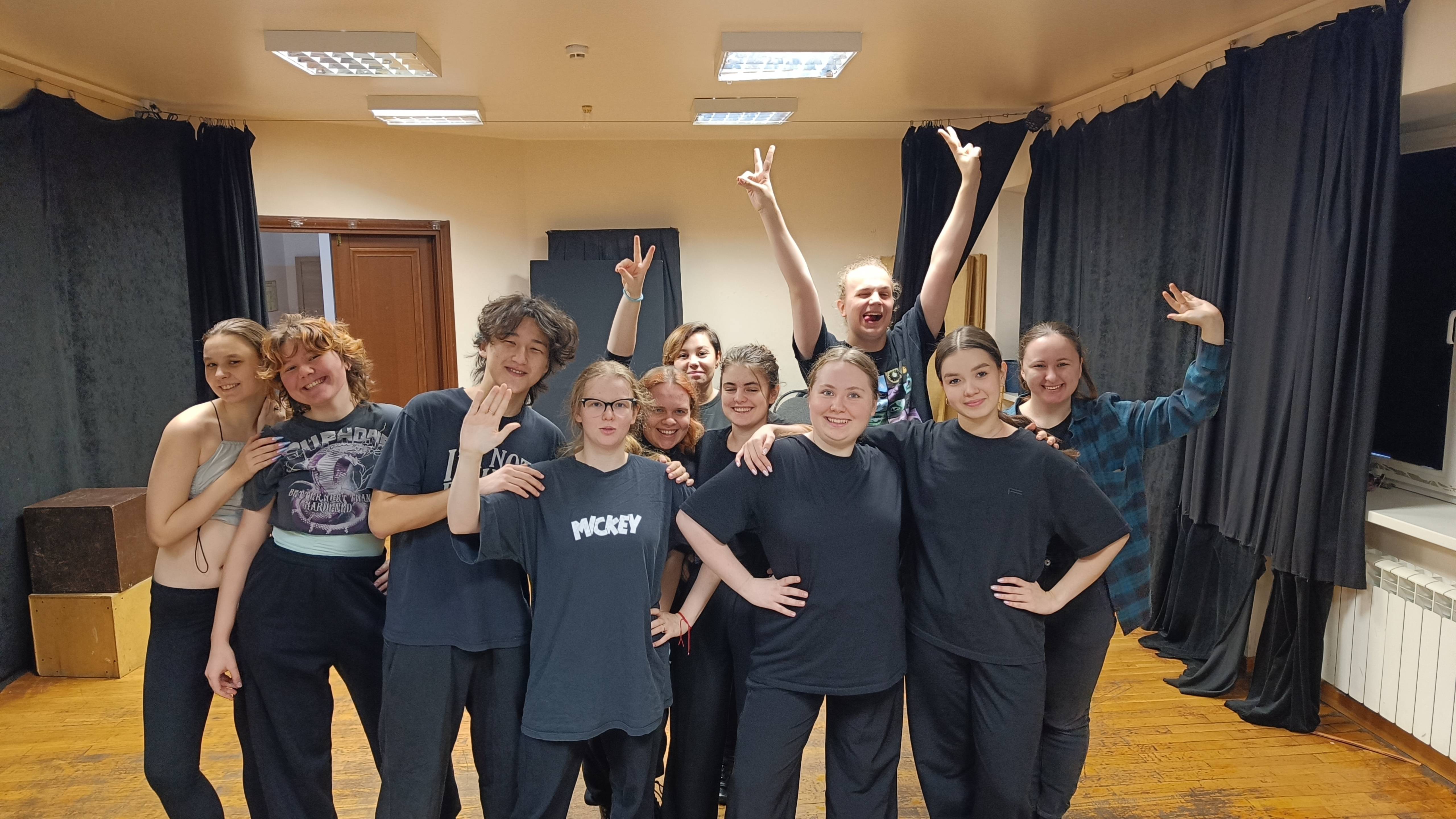 "Всюду жизнь"  17 и 18.01.25экзамен 1 курса ИСИ Мастерская Винникова С.В