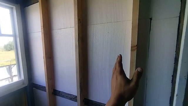 Ремонт холодной веранды делаем каркас для утеплителя часть 8