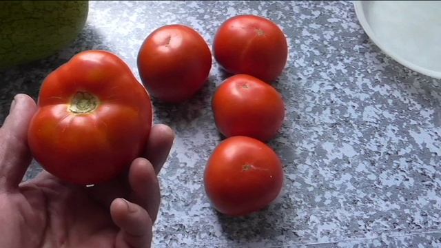 Помидор ТОЛСТЫЙ ДЖЕК в разрезе и на вкус